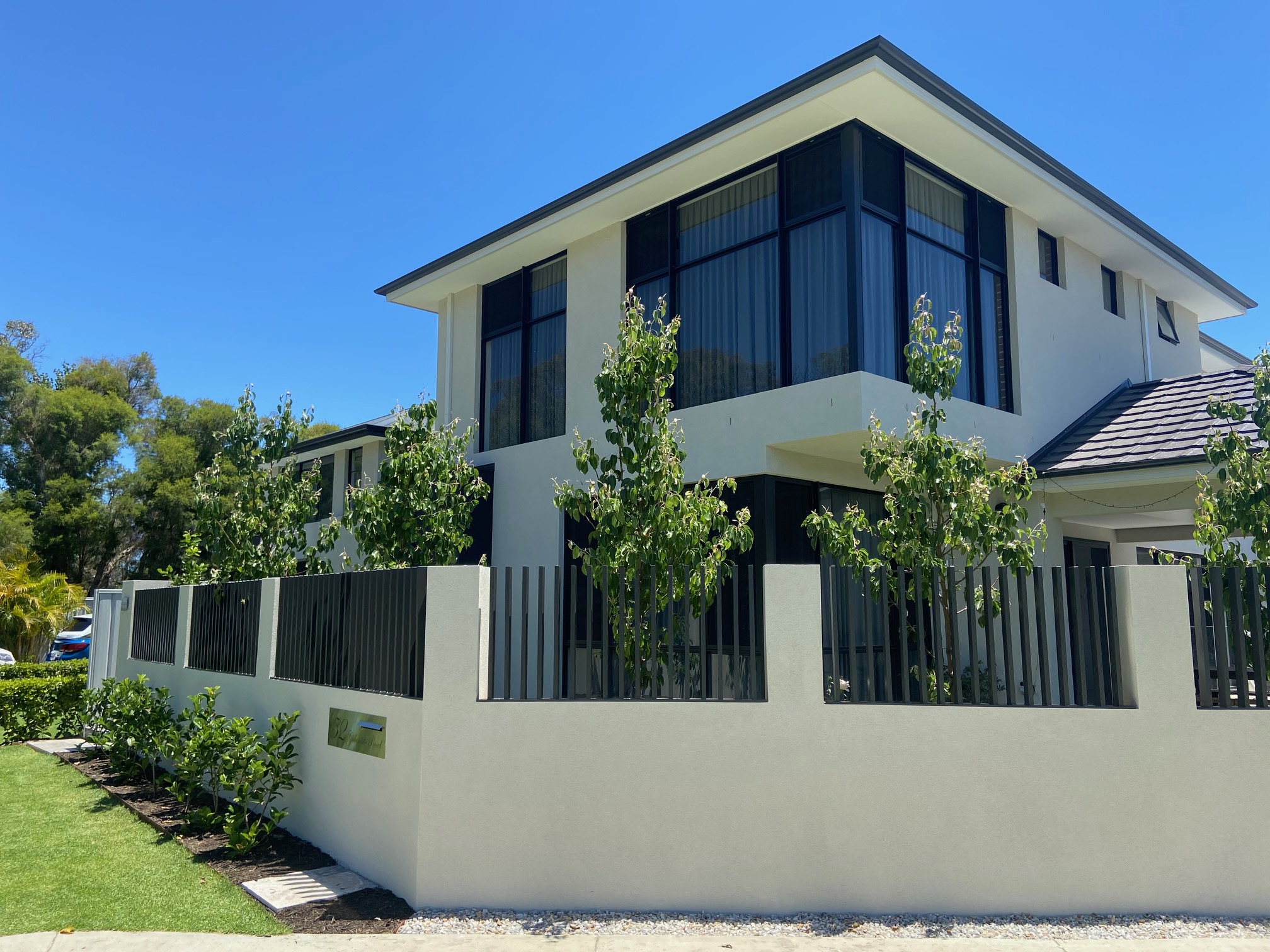 Aluminium Blade Fencing — Craftsman Fencing, Perth