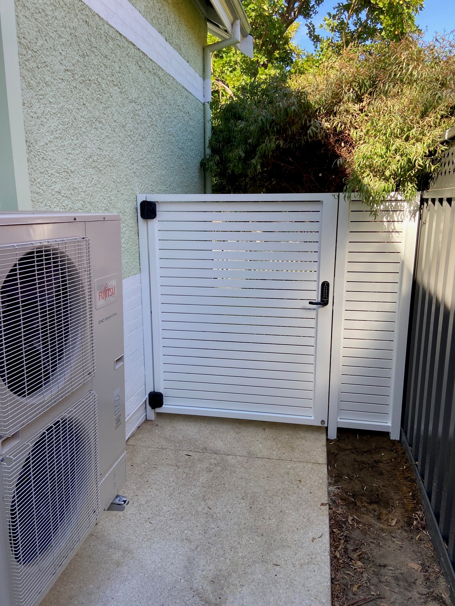Gate & Screen Panel Installation in Leederville | Craftsman Fencing