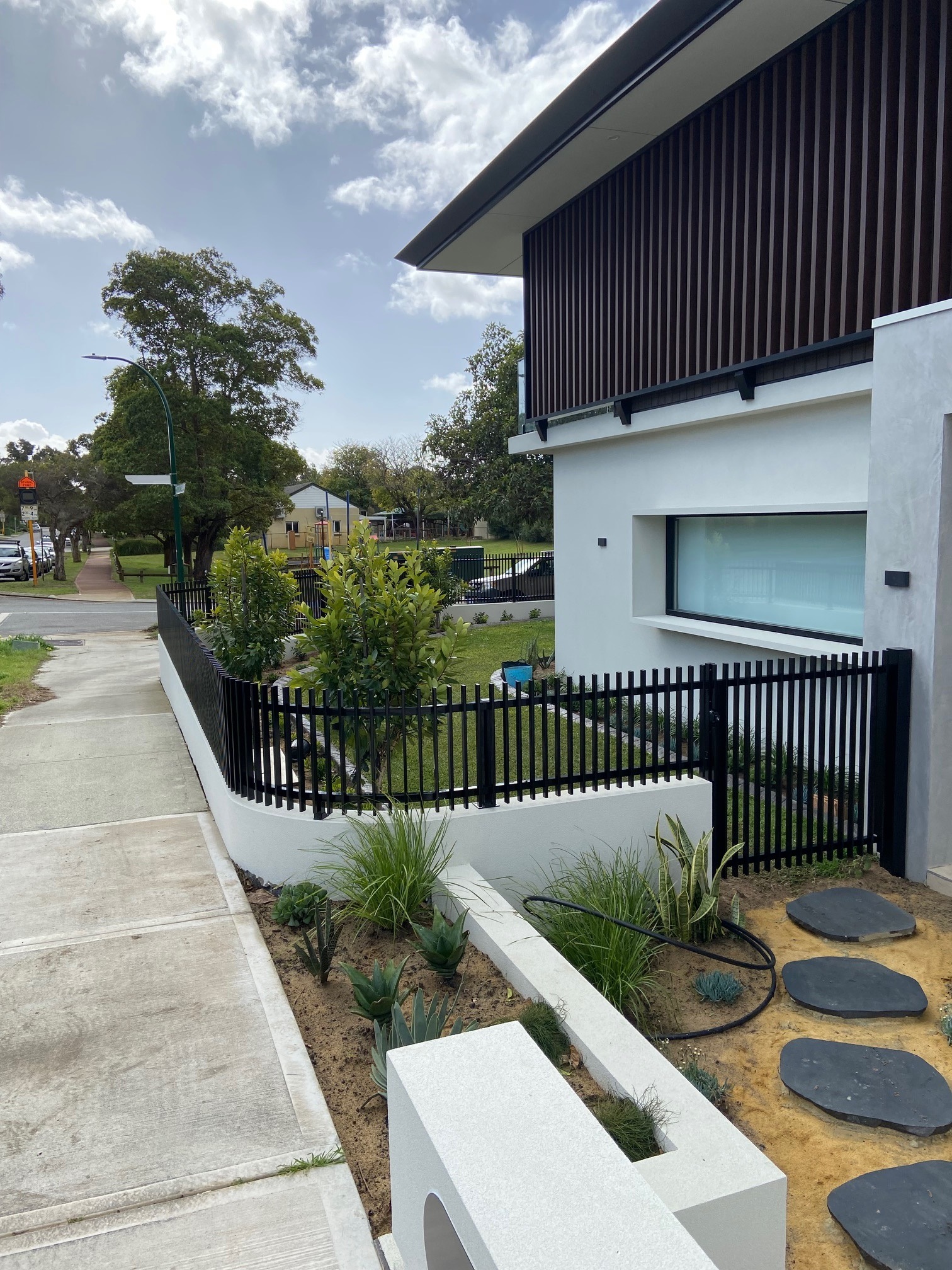 Modern Slat Fencing Adds Elegance to Floreat Home | Craftsman